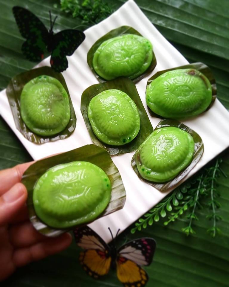 Air Tangan Reen Khan: Kuih Angkoo