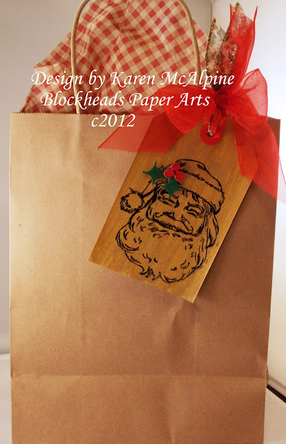 Dreaming and Creating: Glitzy Santa Tag