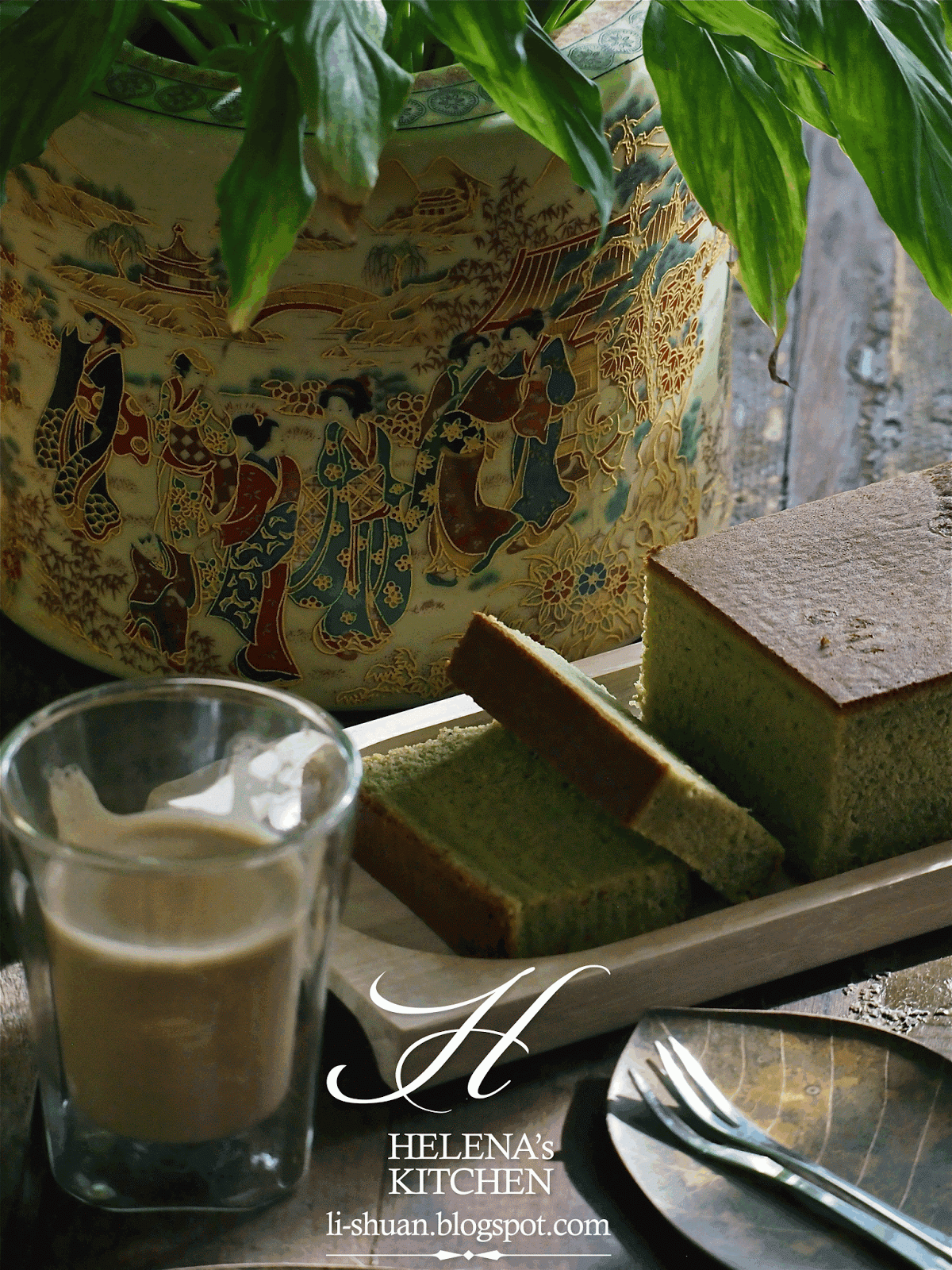 Helena's Kitchen: Matcha Castella （抹茶长崎蛋糕）