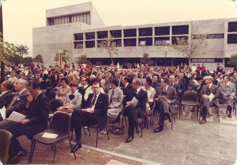 University Archives, CUHK: 兆龍樓的昔與今 Sui Loong Pao Building – Then and Now