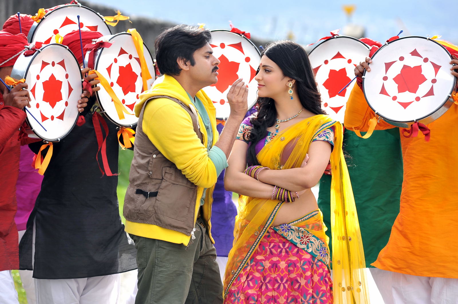 Gabbar Singh Movie New Stills,Gabbar Singh Photoshots | Cine Gama