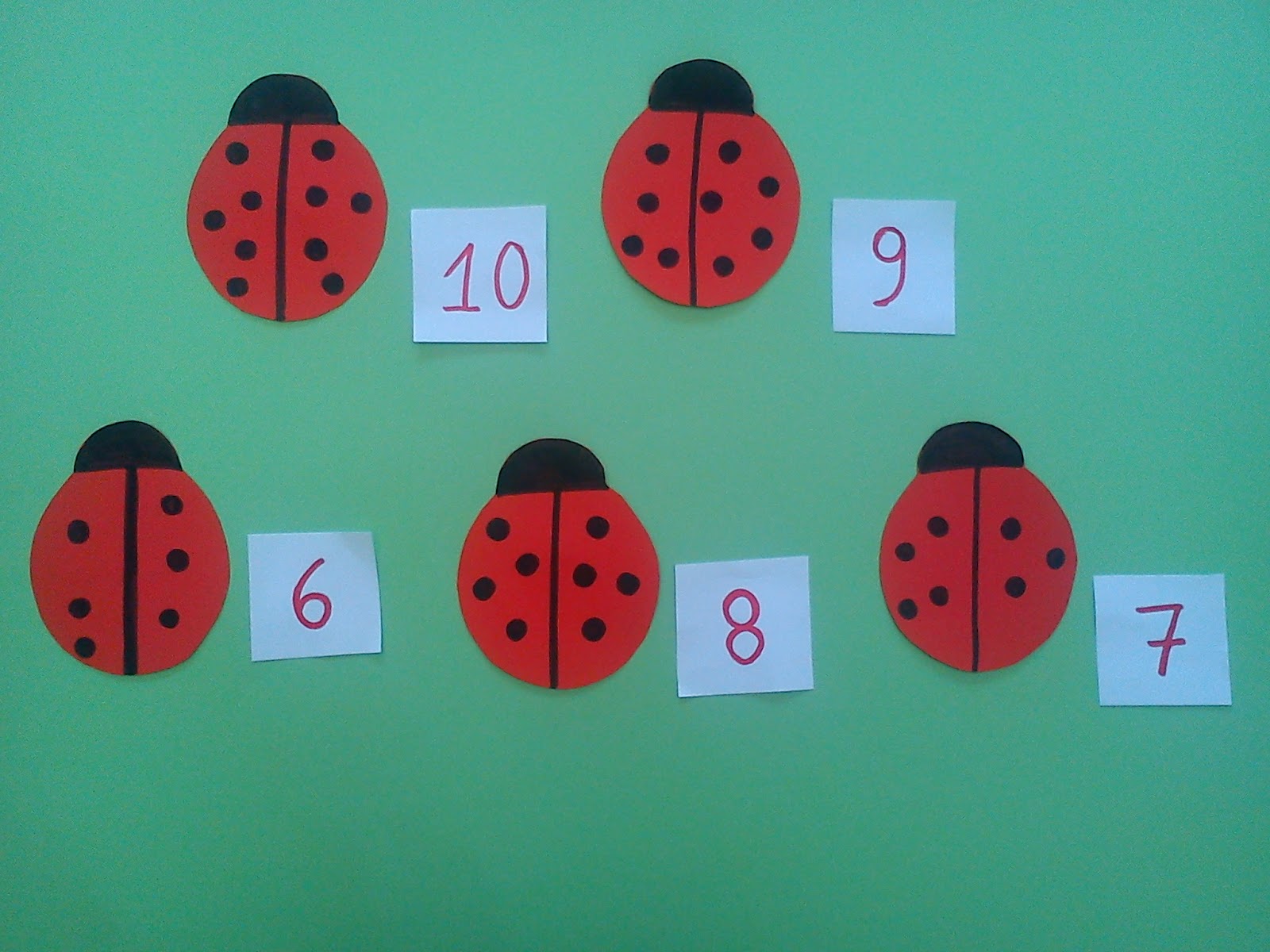 Kindergarten Today: ΔΡΑΣΤΗΡΙΟΤΗΤΕΣ ΓΙΑ ΤΑ ΕΝΤΟΜΑ