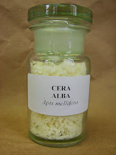 Farmasi: CERA ALBA