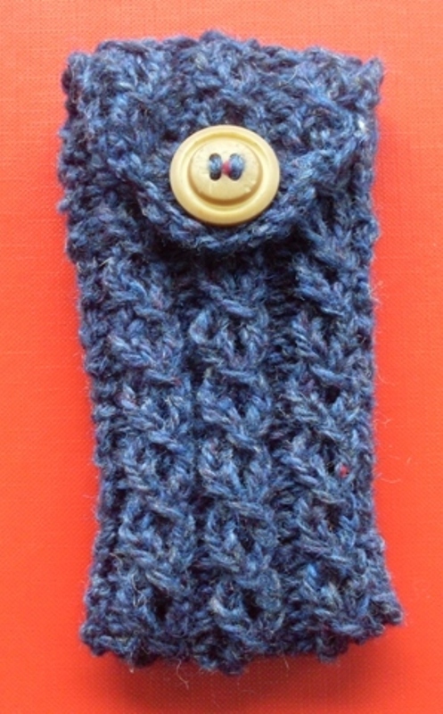 Baljaffray Handknits: Free Knitting Pattern: IPod or Mobile (Cell Phone ...