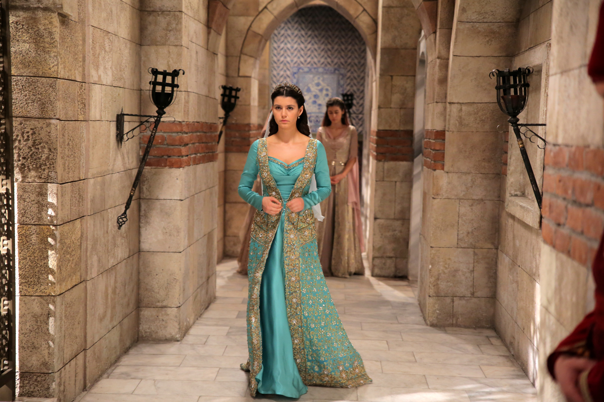 FILMY KOSTIUMOWE: Muhtesem Yüzyil: Kösem (TV Serial 2015– )