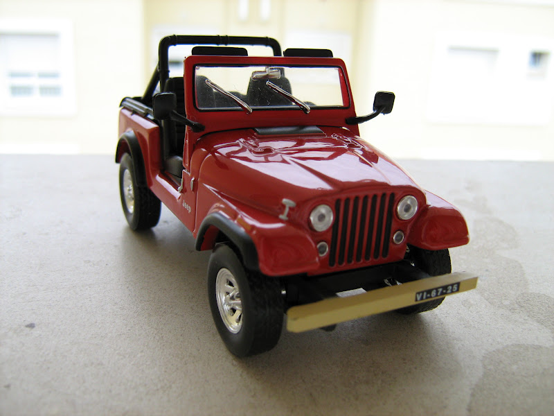 El Garaje Algabeño: Jeep CJ7 Laredo de IXO/Altaya