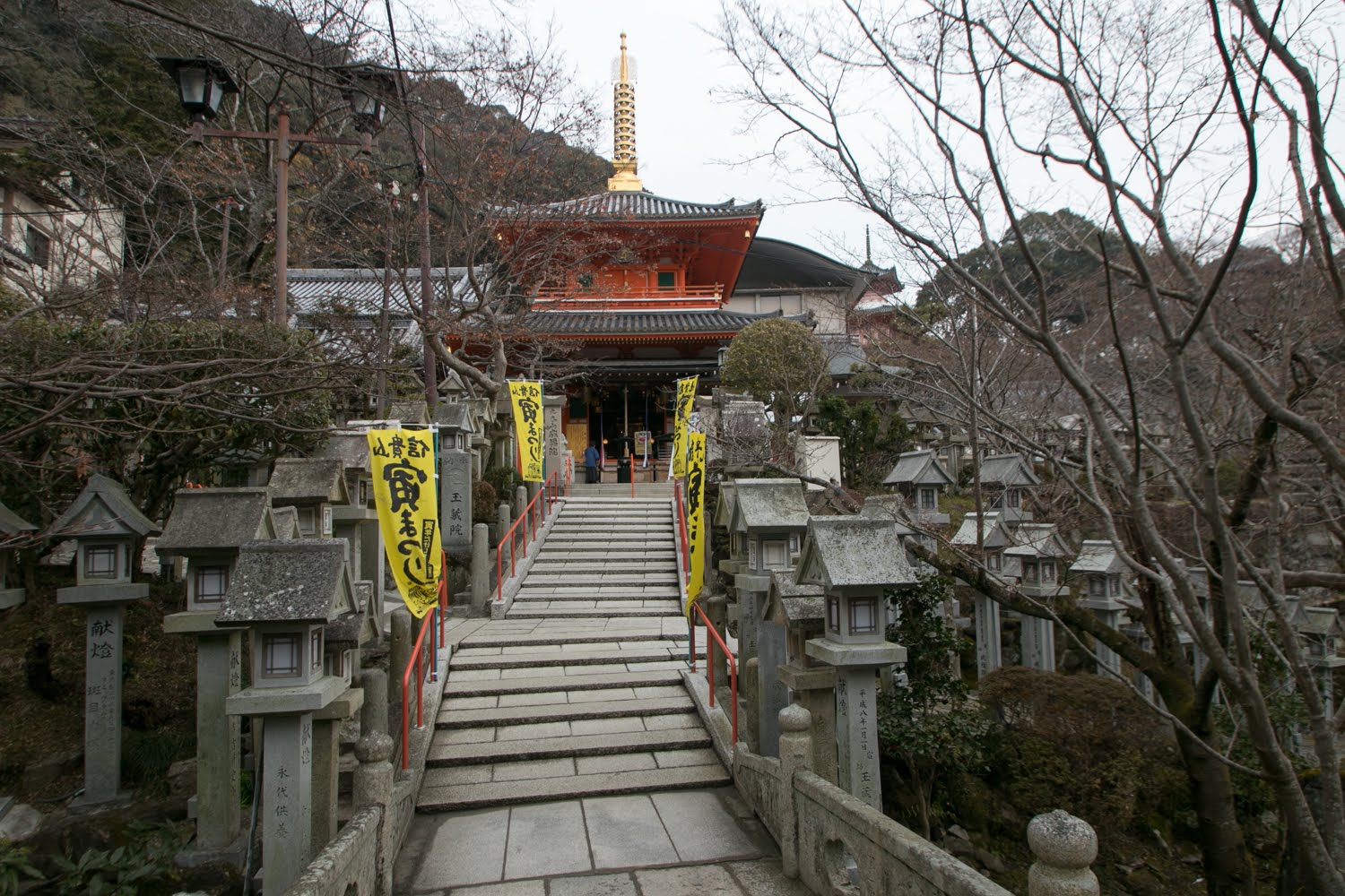 Shigisan Castle -The most notorious bandit in Sengoku era- | Japan ...