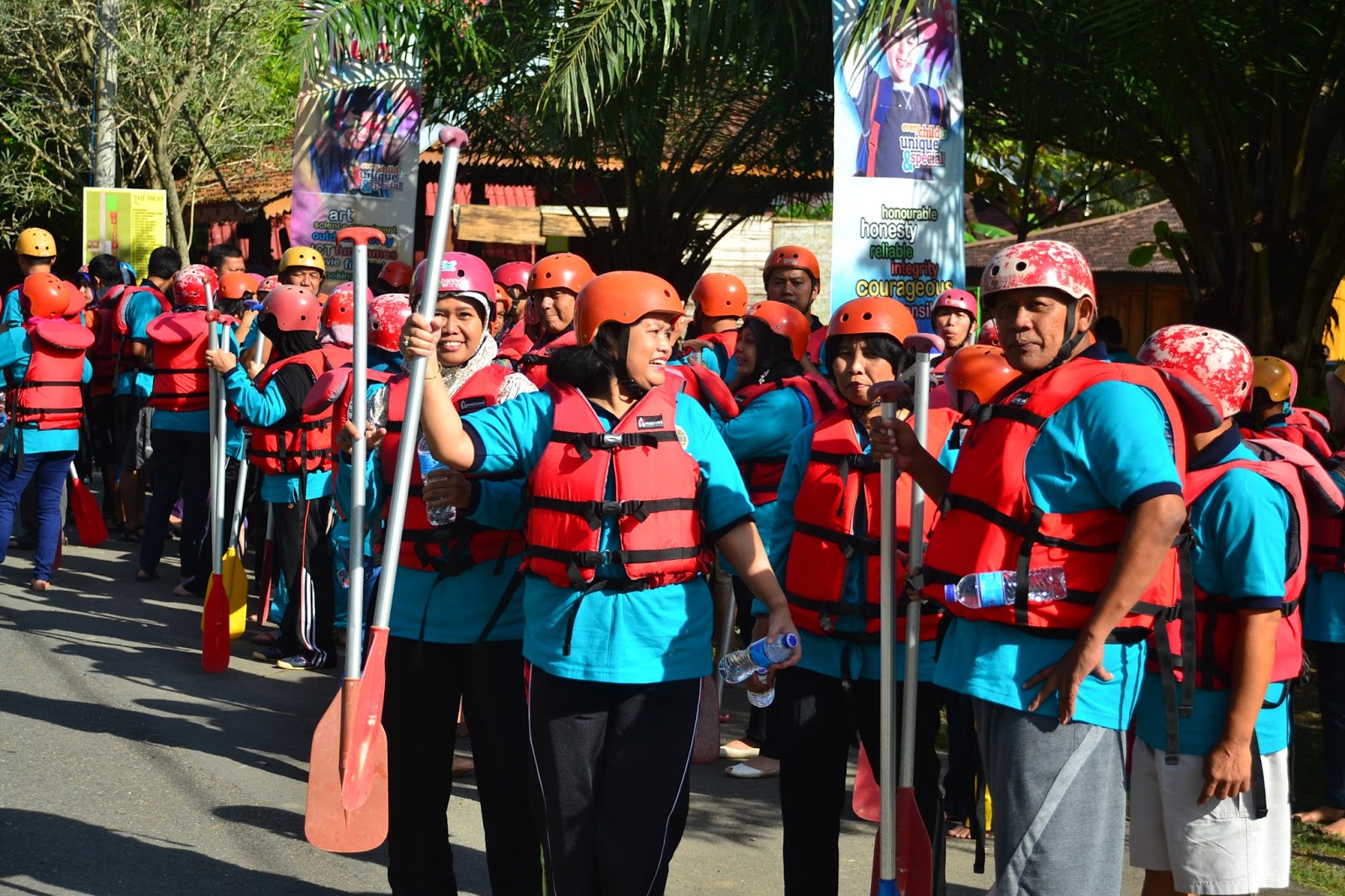 Paket Rafting Sungai Serayu Banjarnegara | The Pikas Artventure Resort