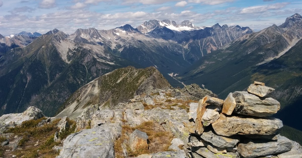 Jenny's Mountain Adventures: Mt Abbott Hike - Rogers Pass
