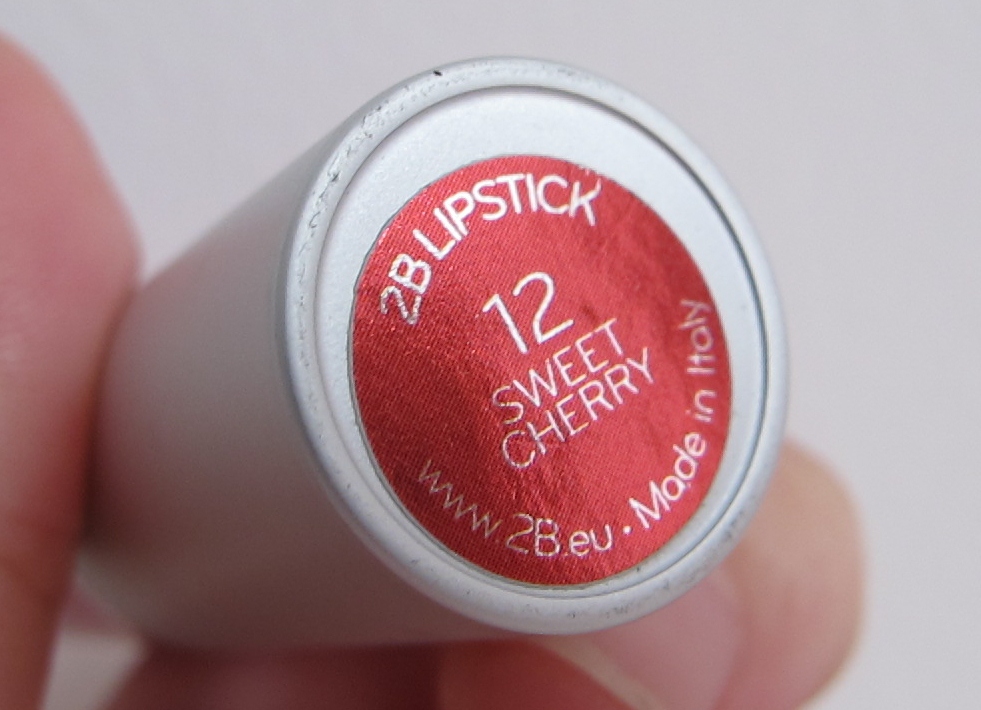 My Makeup Blog: makeup, skin care and beyond: The Most Pigmented Red ...