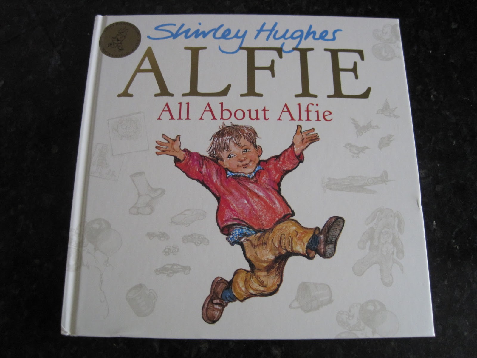 Sandy Calico Reviews: 30 Years of Shirley Hughes' Alfie