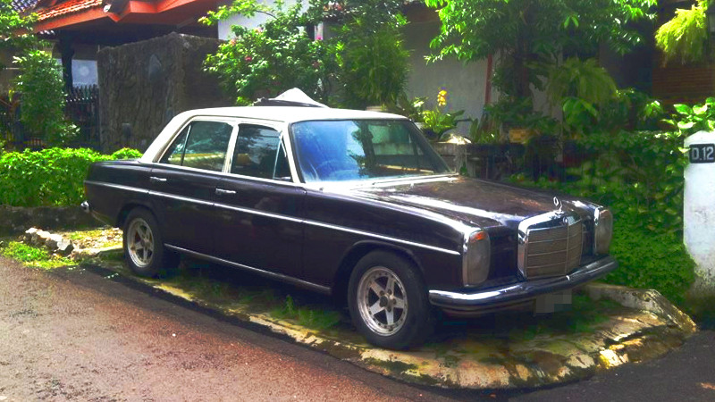 Mercedes-Benz W114 & W115 "Mercy Mini"