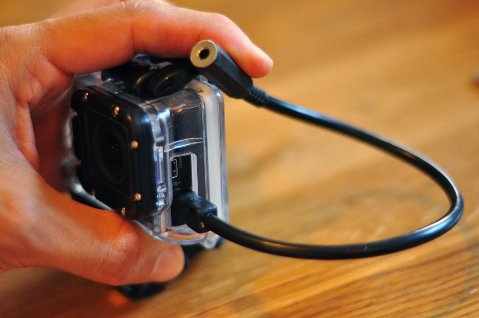 Lew VTT ---: Micro externe pour GoPro Hero 3