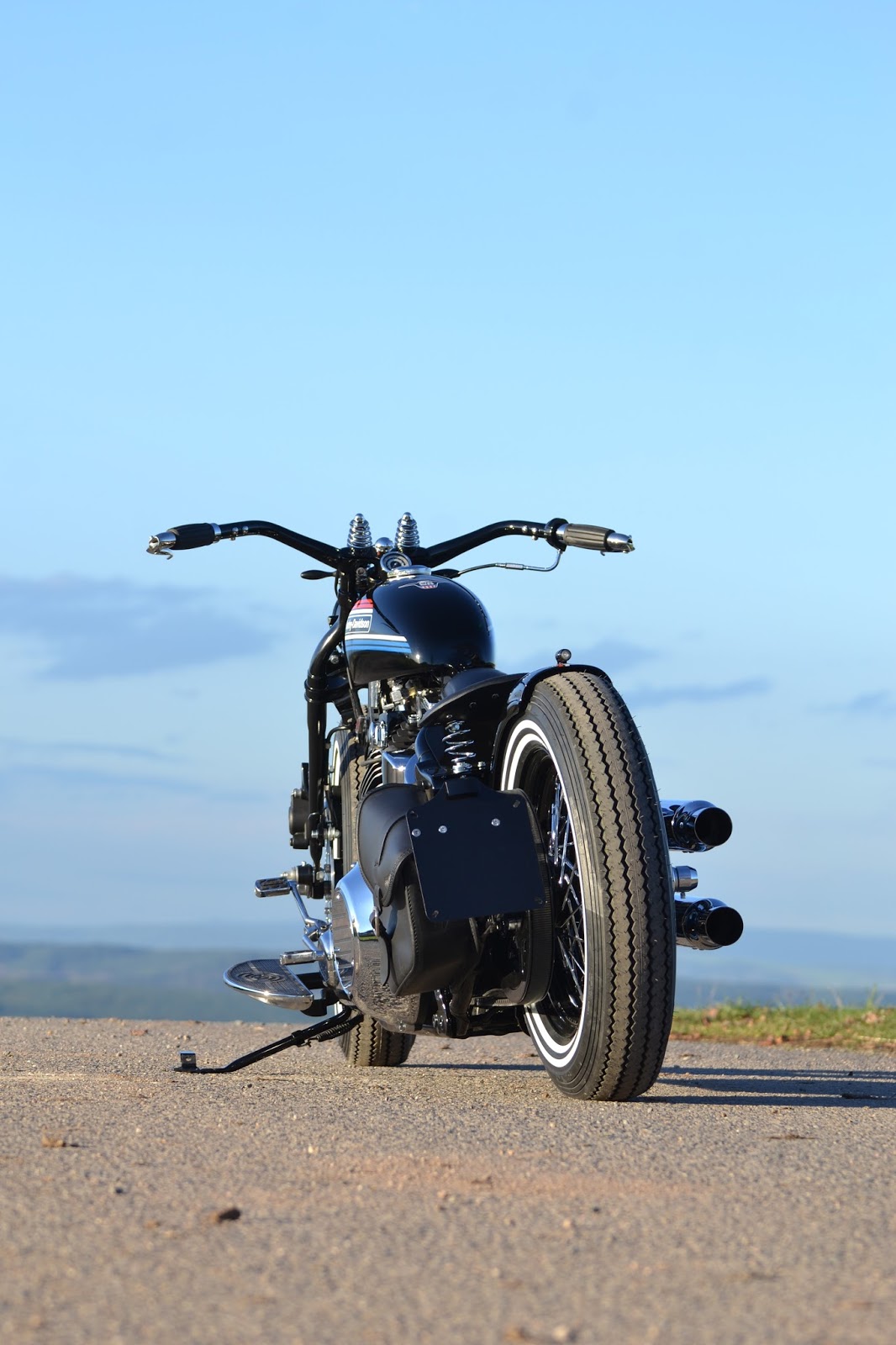 AMF TwinCam Bobber - RocketGarage - Cafe Racer Magazine