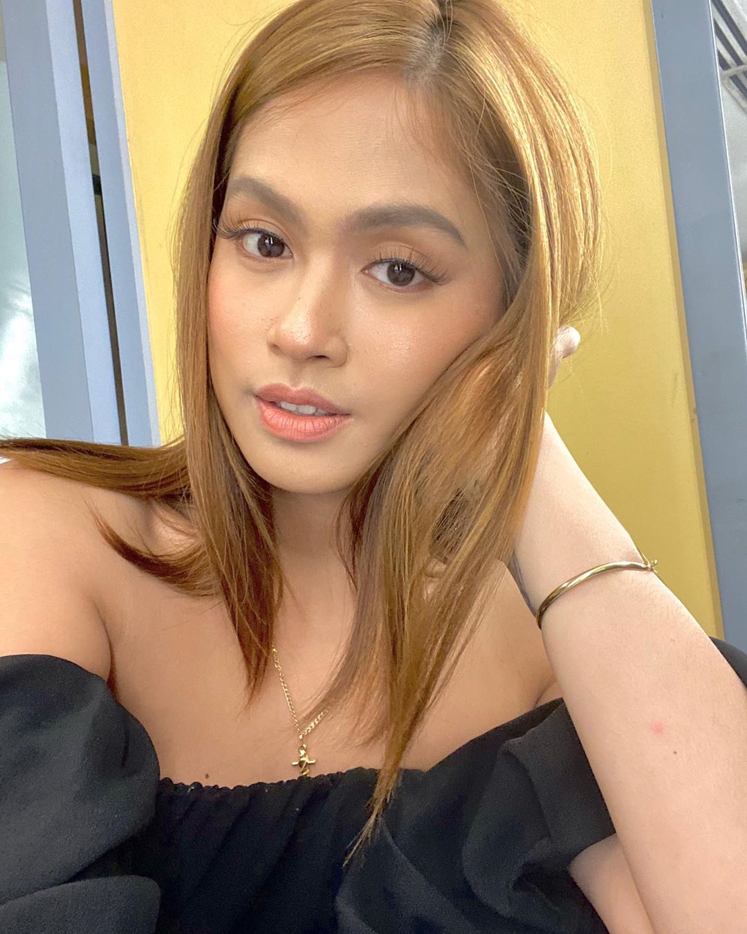 Lars Pacheco – Most Beautiful Trans Filipina Girl - TG Beauty
