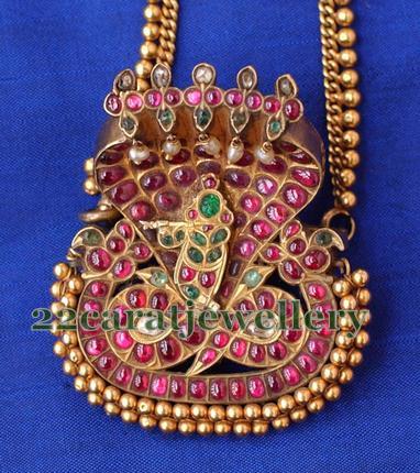 Naga Locket in Rubies - Jewellery Designs