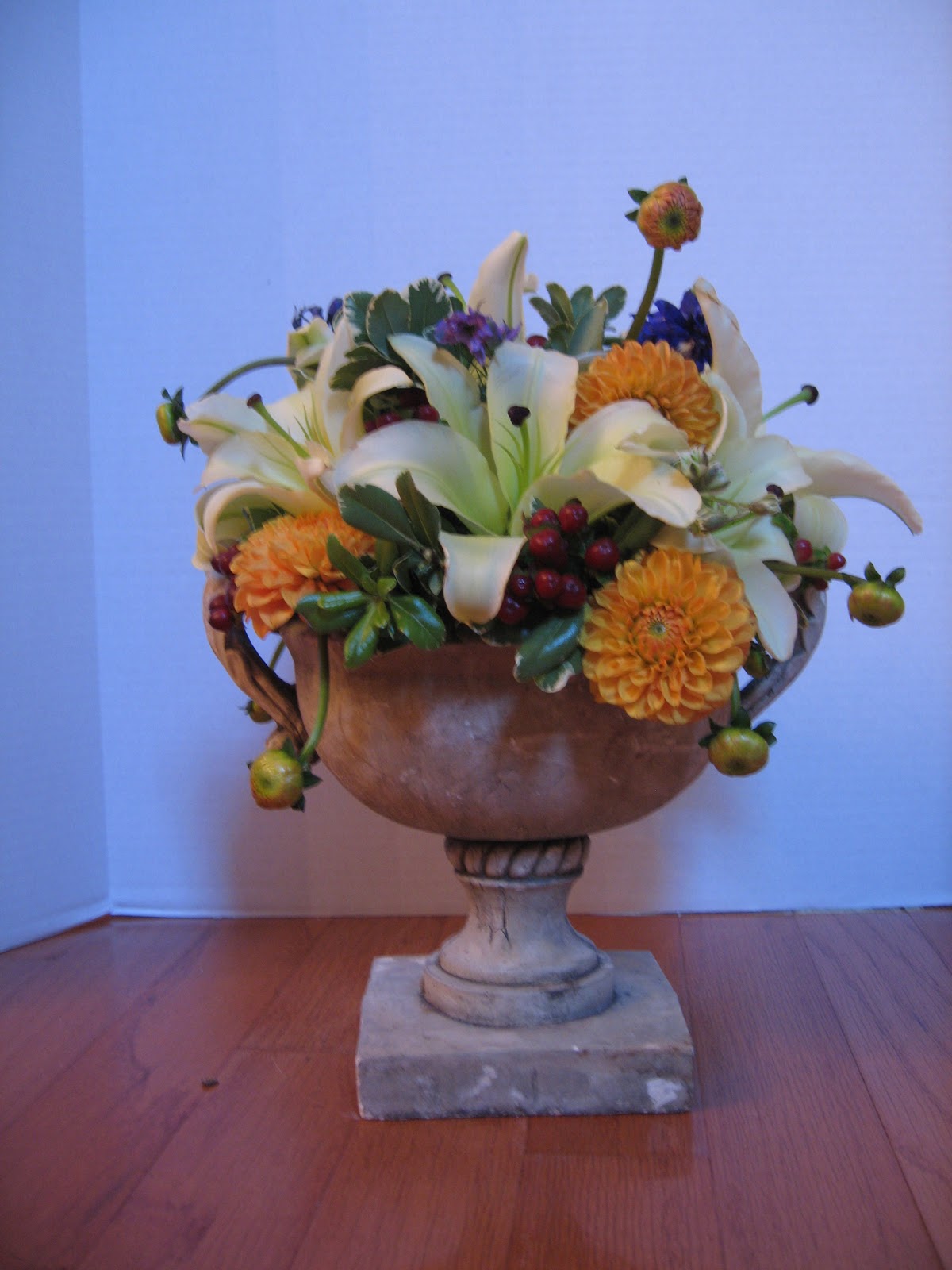 Pat Fiorello - Art Elevates Life: Flower Study #40