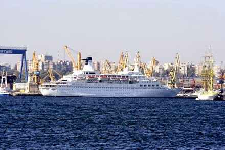 Amazing Romania: PORT OF CONSTANTA