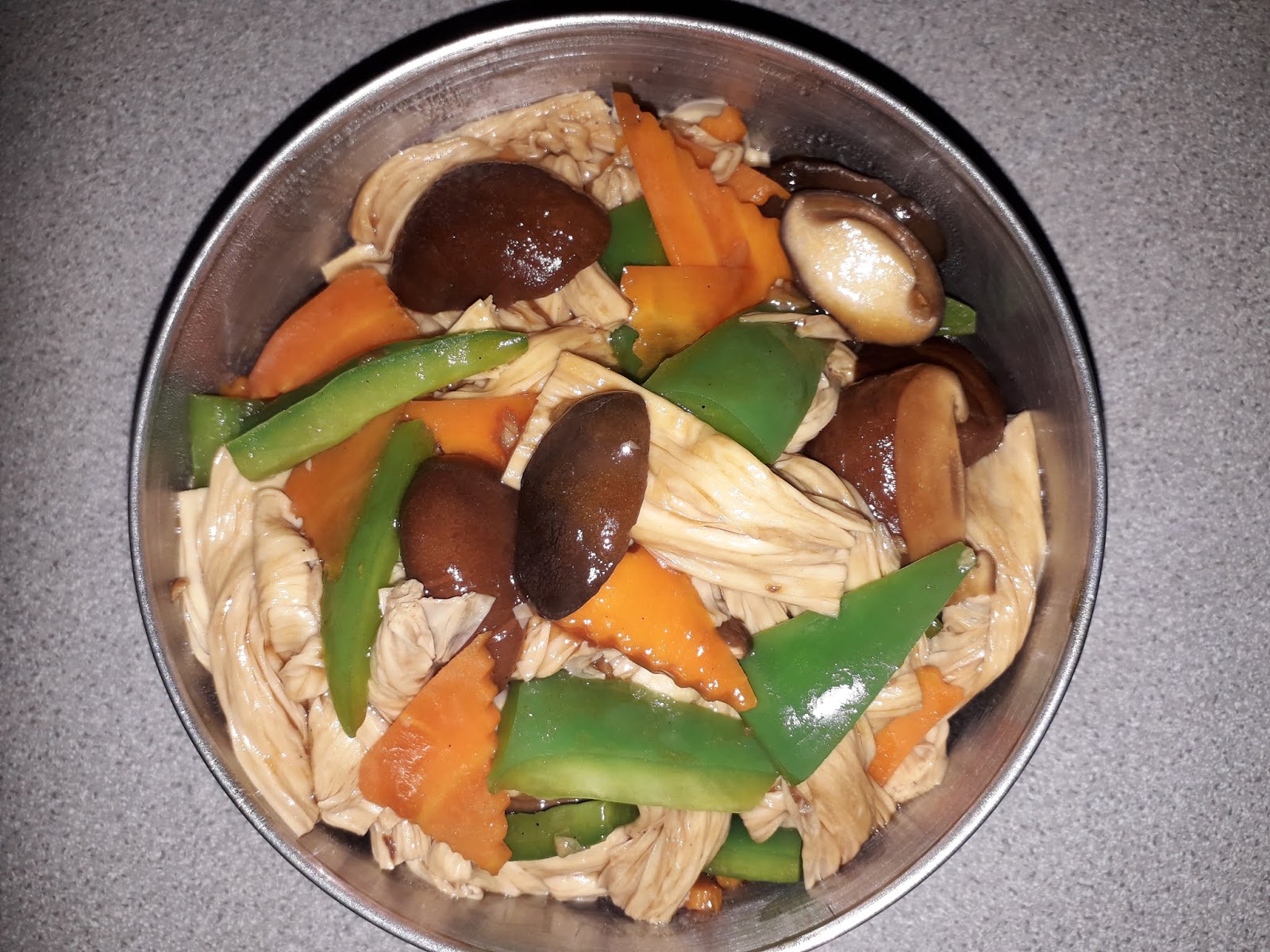 Cooking Pleasure: BRAISED MUSHROOMS WITH FRESH FU CHOK