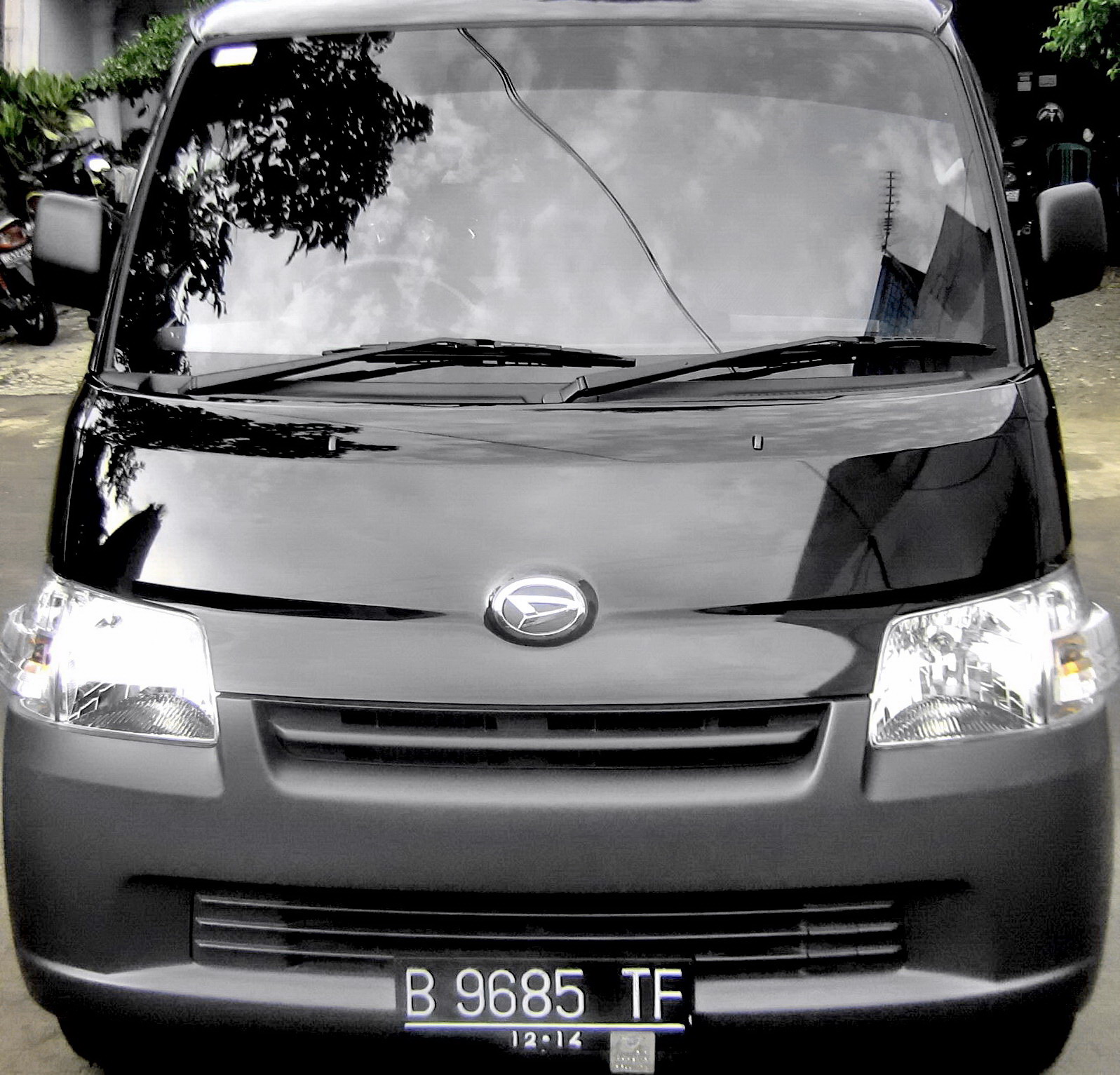 sewa mobil box - sewa truk box