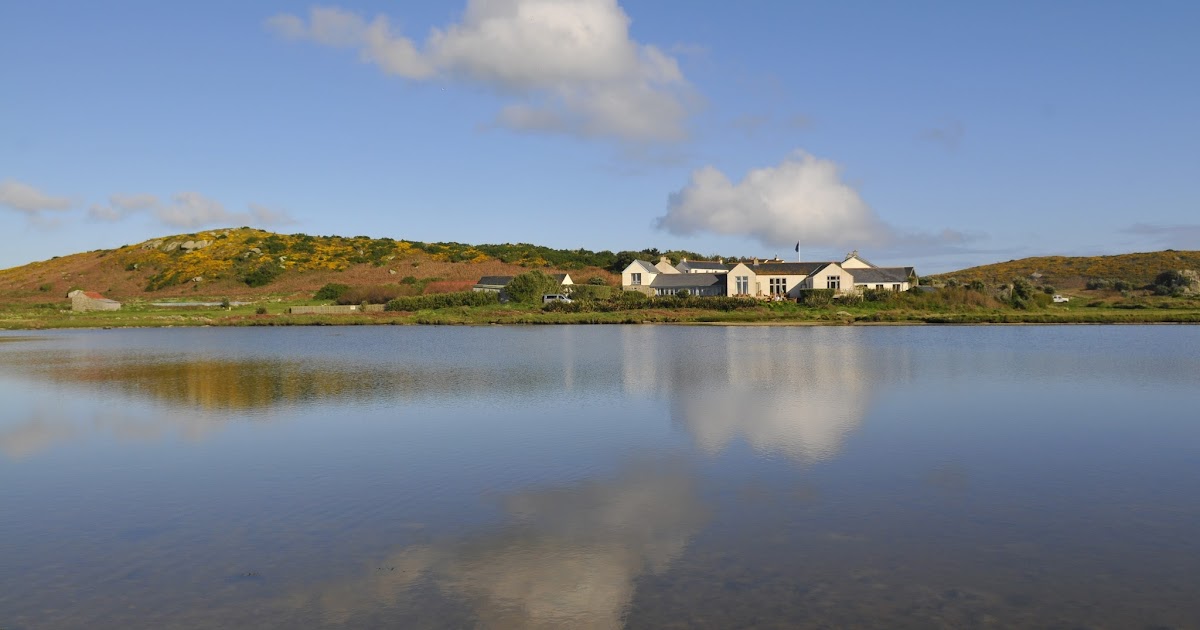 Domestic Sluttery: Sluttery Travels: The Hell Bay Hotel, Scilly Isles