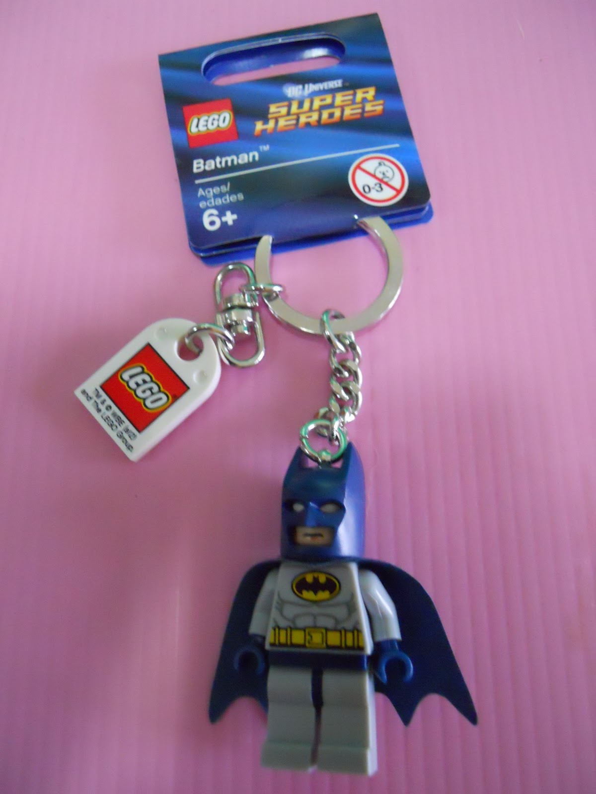 Dexters Diecasts (DexDC): Lego Super Heroes Keychain ~ BATMAN