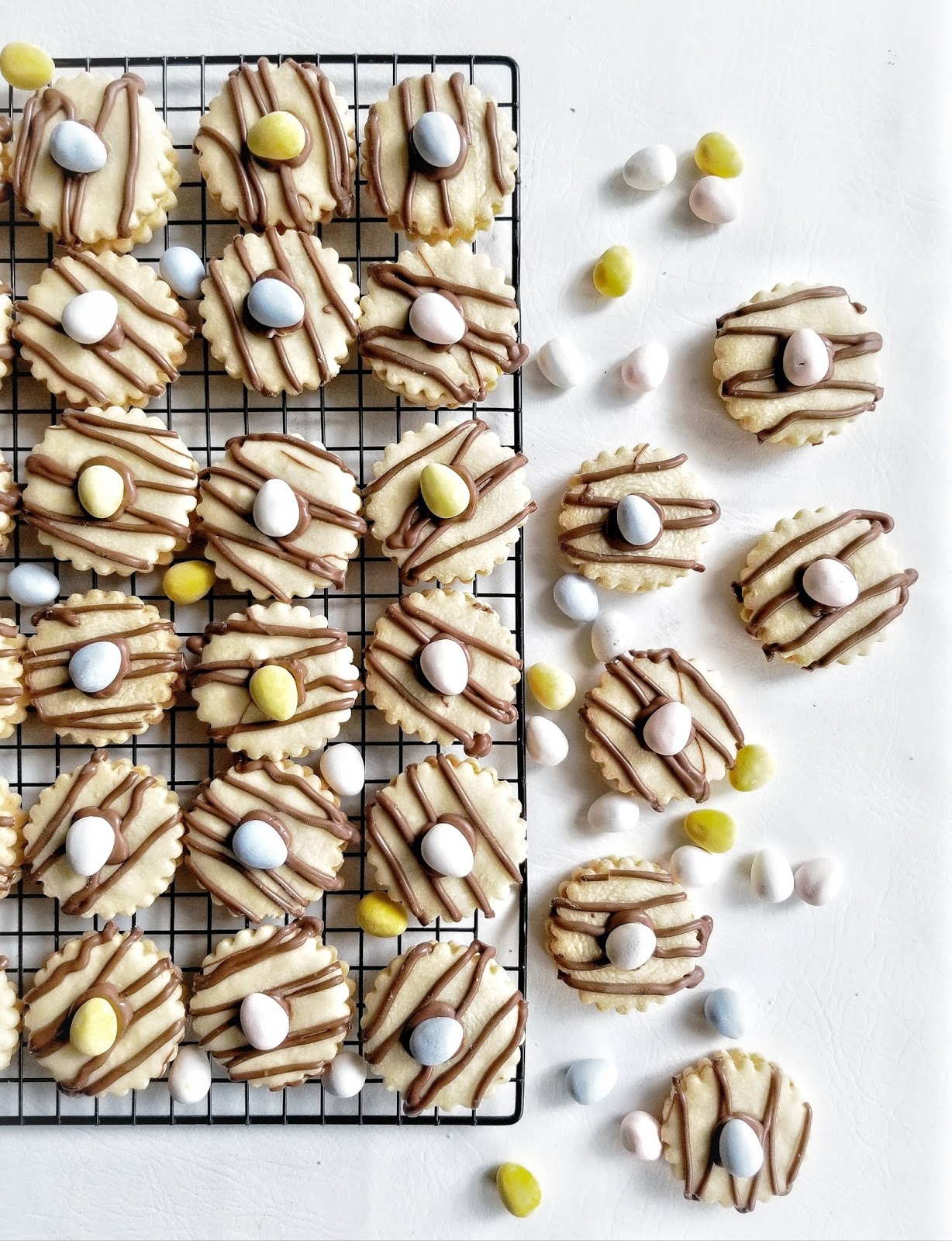 salted sugared spiced™: Vanilla Cream Shortbread Sandwich Cookies