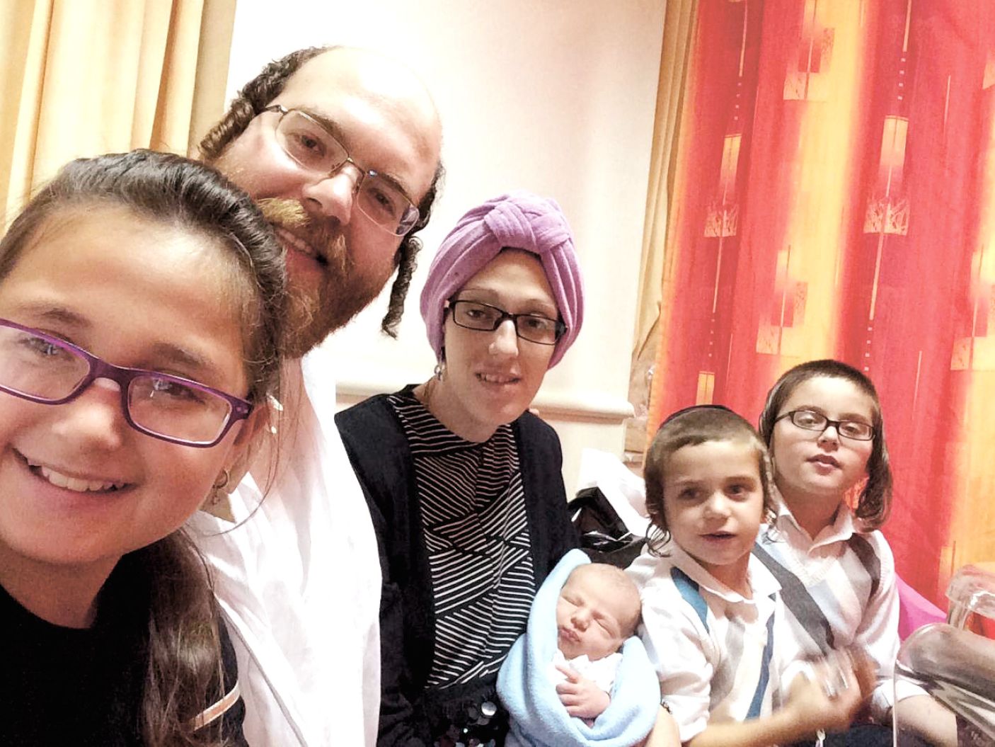 DUS IZ NIES !! Rare View...: Entire Prominent Beit Shemesh Family Goes ...