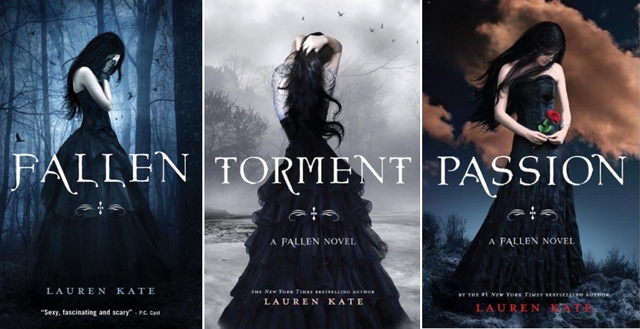 Classy and Fabulous: The Classy Bookshelf: Series-ly In Love