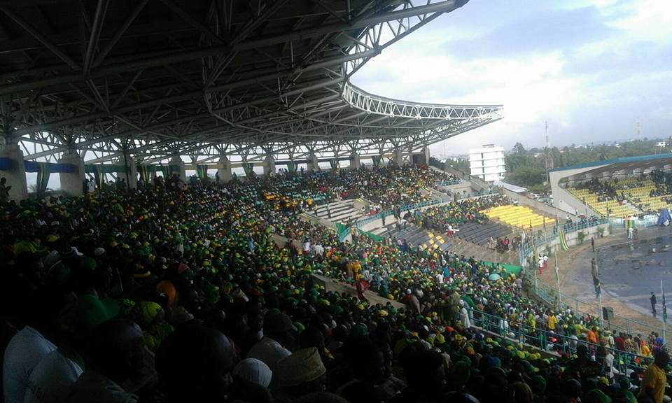 Picha za Kwanza Kutoka Uwanja wa Taifa Kwenye Tukio la Kuapishwa Kwa Dk ...