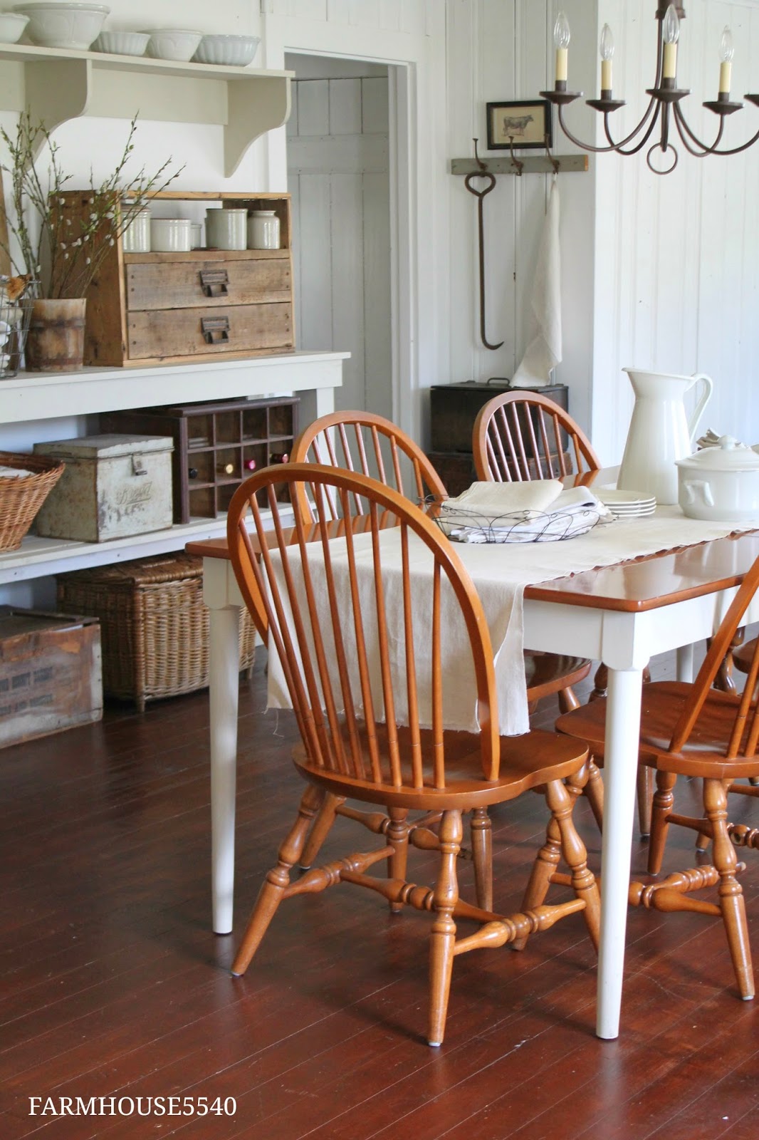FARMHOUSE 5540: Dining Room Pictures
