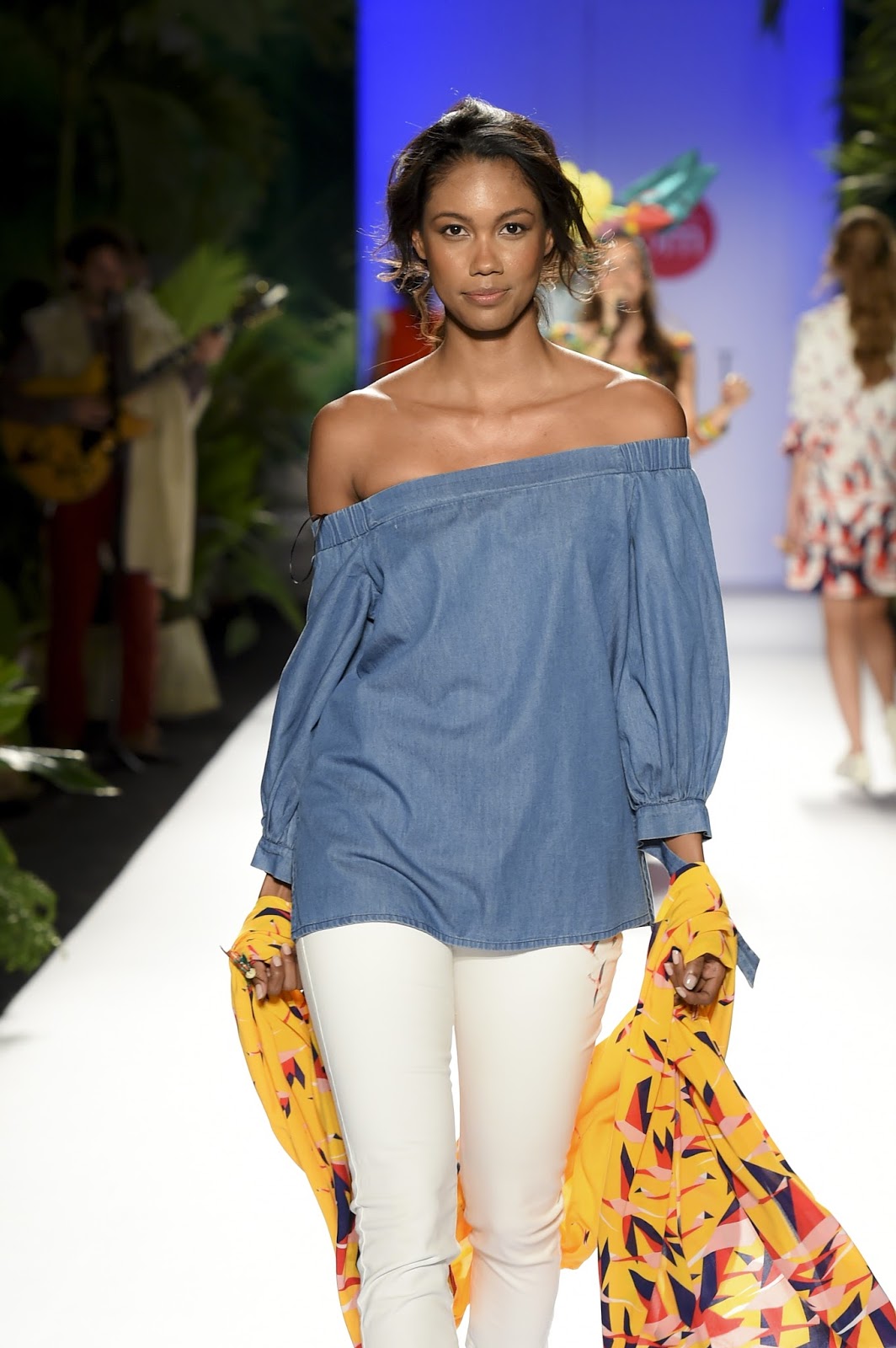 Sasha Santamaría- Consultora de Moda: El Manifiesto De Colombiamoda