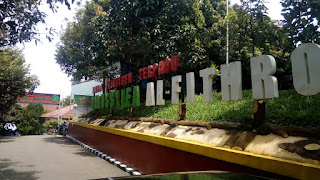 PAGI BERMAKNA DI PERGURUAN YASPIDA | Hollywood Reviews Edict