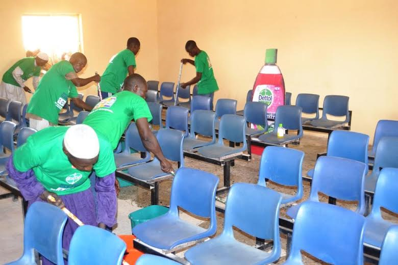 DettolCleanNaija storms Lagos for grand finale cleaning! Vote now to ...