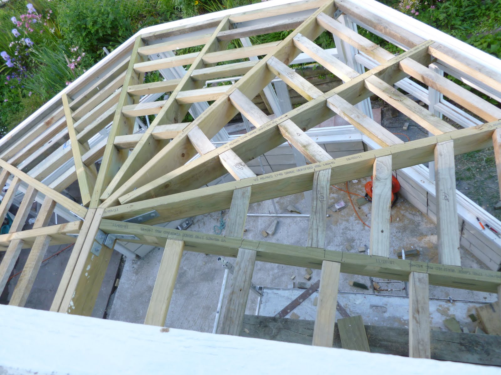 How to build Victorian Conservatory for New Zealand: The Roof Structure