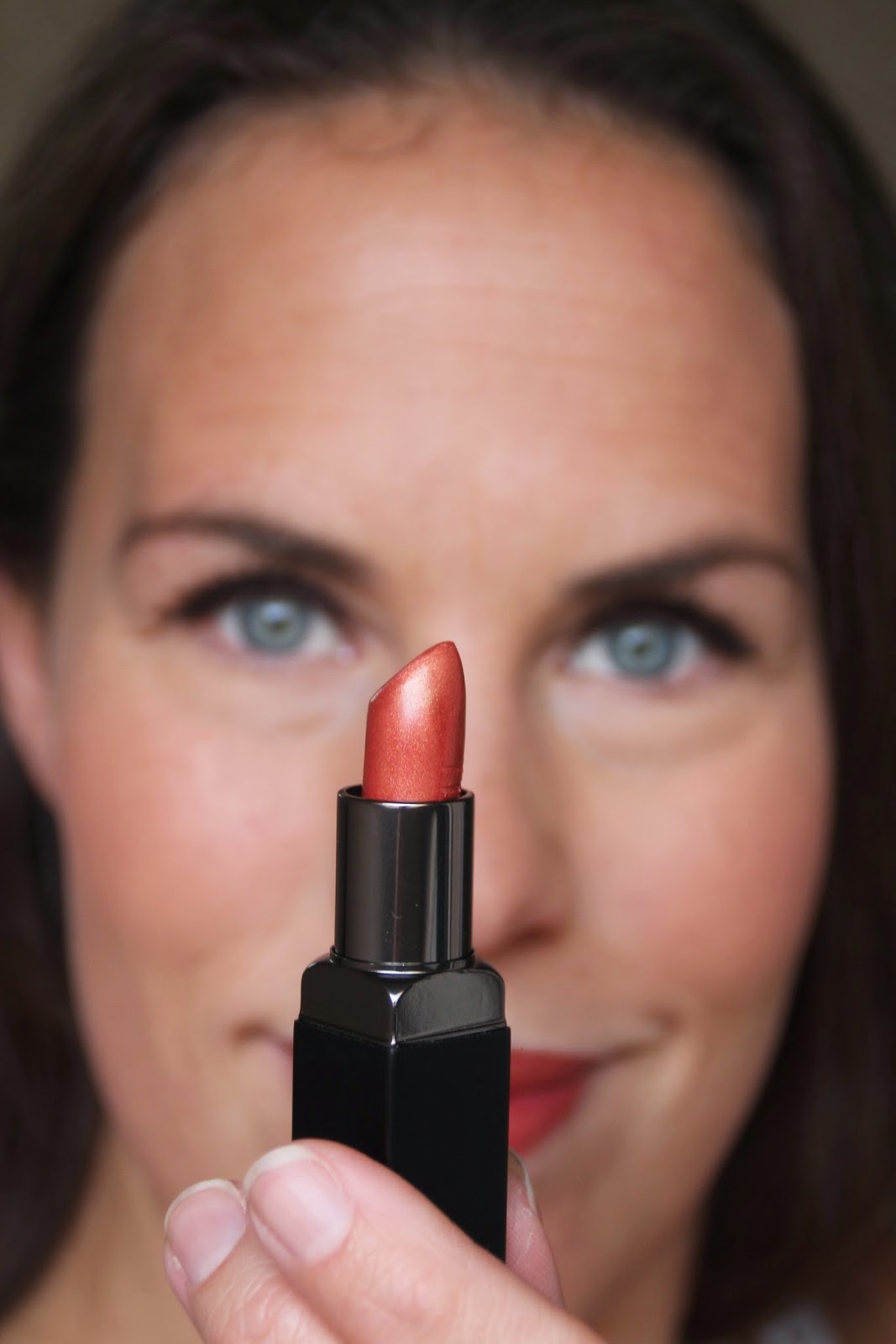 Crystal's Reviews: Smashbox Be Legendary lipstick Copper Cherry