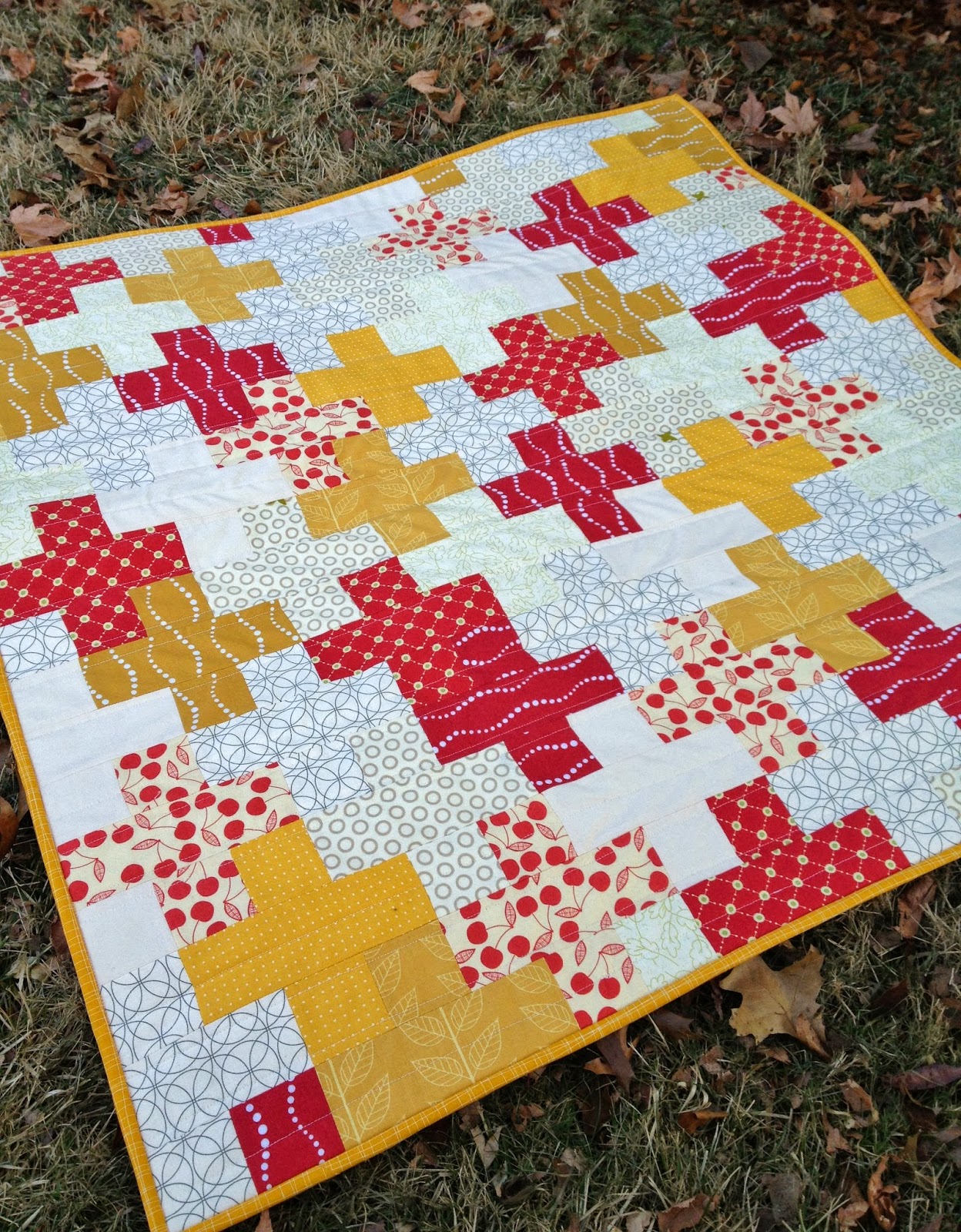 A Blue Sky Kind of Life: Love Plus baby quilt: A finish!