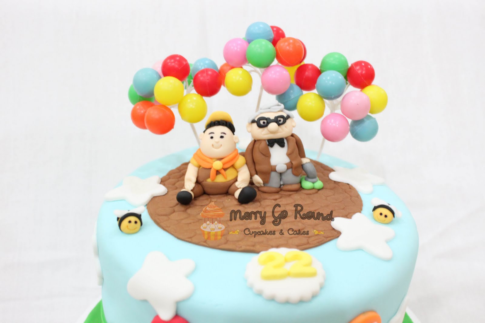 Merry Go Round - Cupcakes & Cakes: UP Birthday Cake