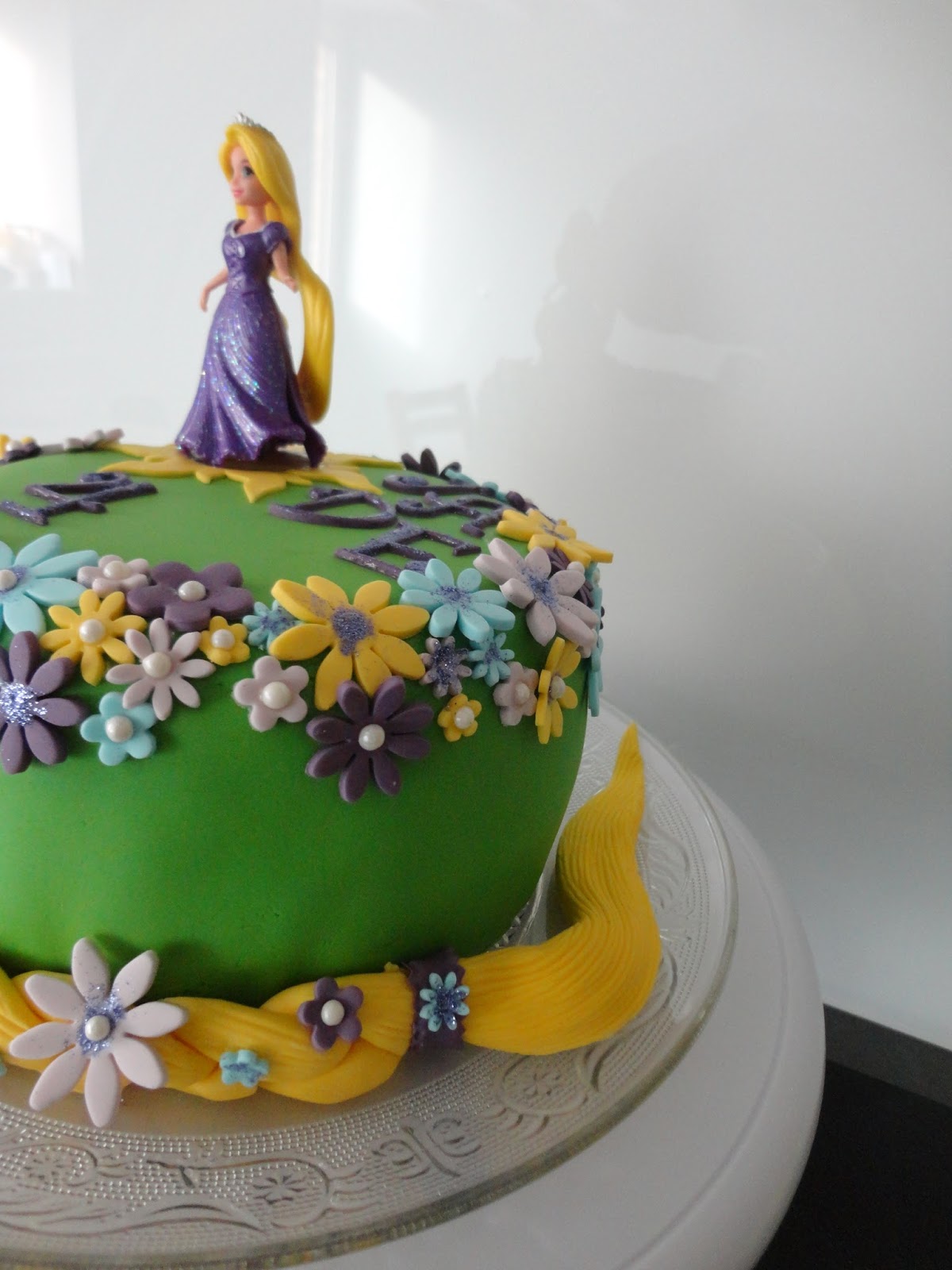 La Petite Pâtisserie de Marie: Gâteau Raiponce pour les 4 ans de ma ...