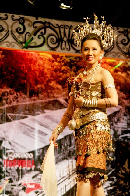 Kumang Saribas..and this is my story...: Goddess Kumang is Smiling...