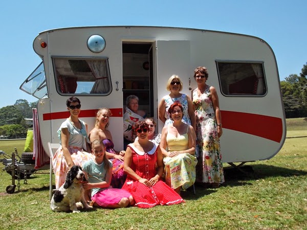 Lipstick Gypsy: GRAND GIVEAWAY + Blog Hop + Vintage Caravan Style!