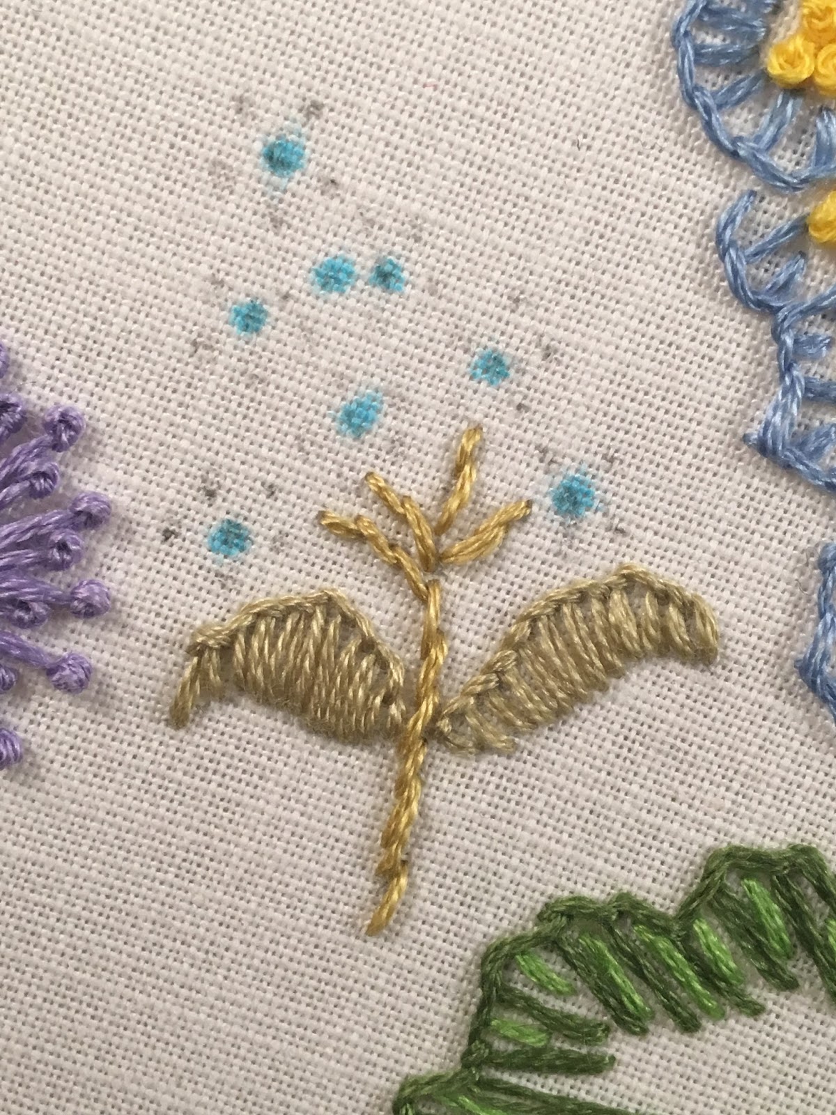 MooshieStitch: Colonial Knot Phlox Flower