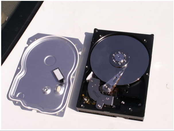 MANFAATKAN HARDISK BEKAS JADI CASING FLASHDISK | TRIK DAN TIPS KOMPUTER