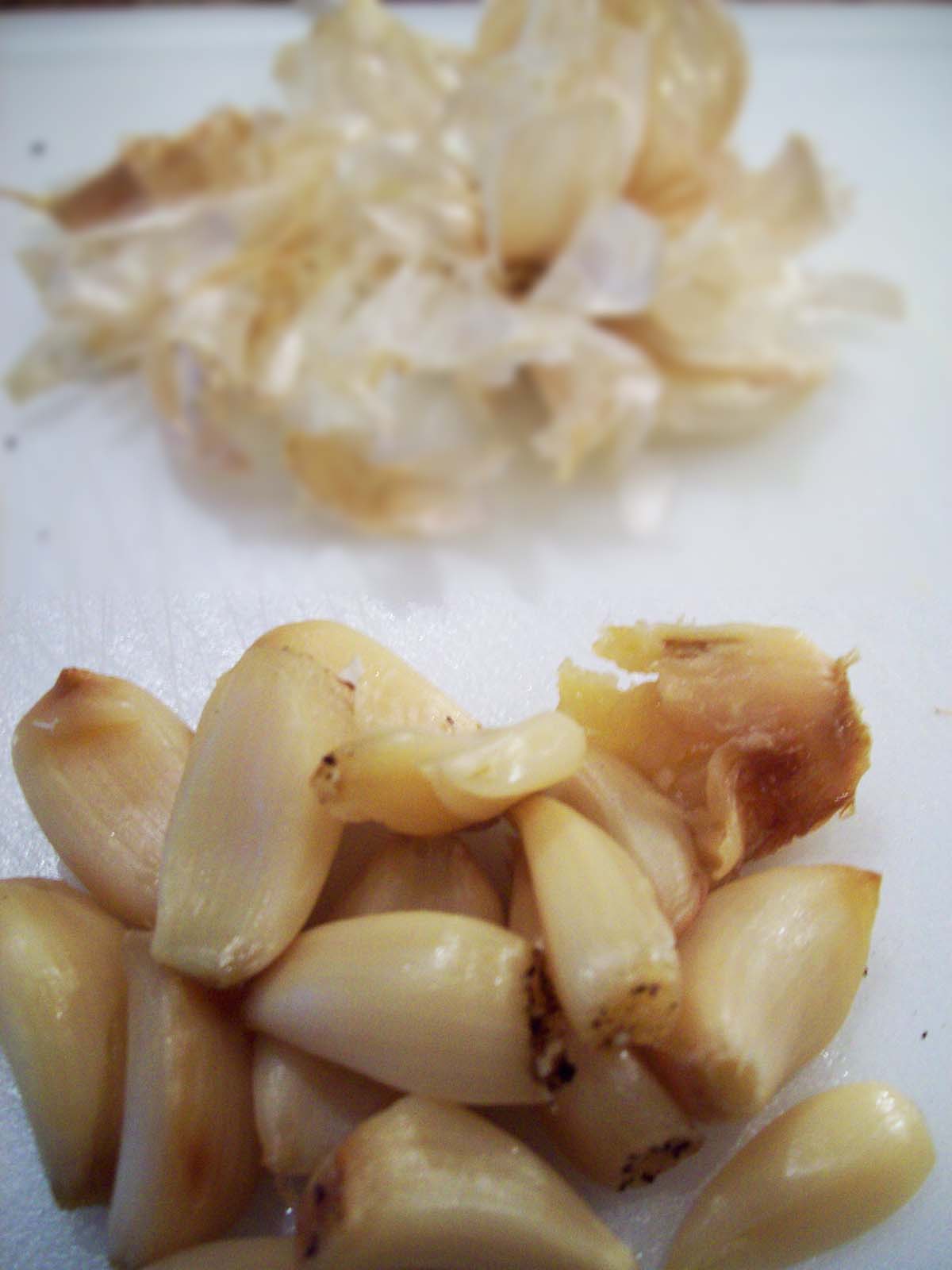 The 8-Bit Cook & The Quest For Deliciousness: Quest 1.4 Roasting Garlic!