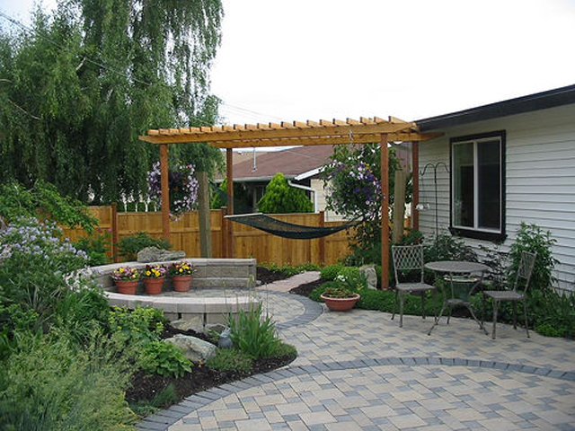 simple backyard designs