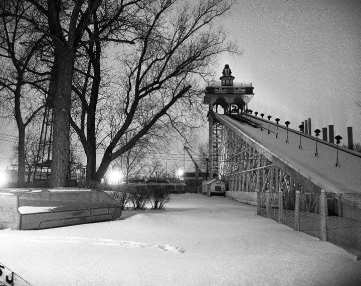 The Digital Research Library of Illinois History Journal™ : Riverview ...