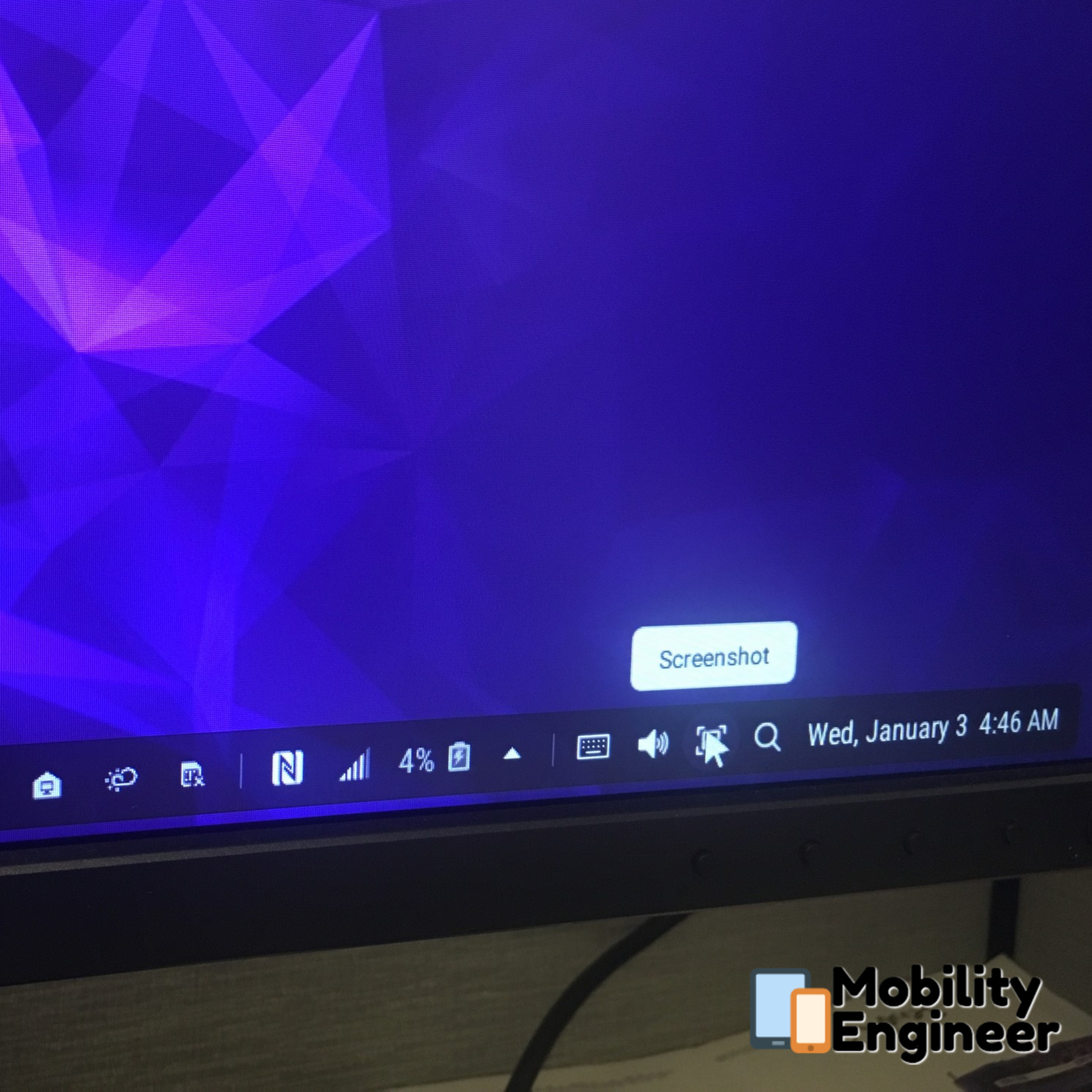 First Look: Samsung S9 and DeX Station