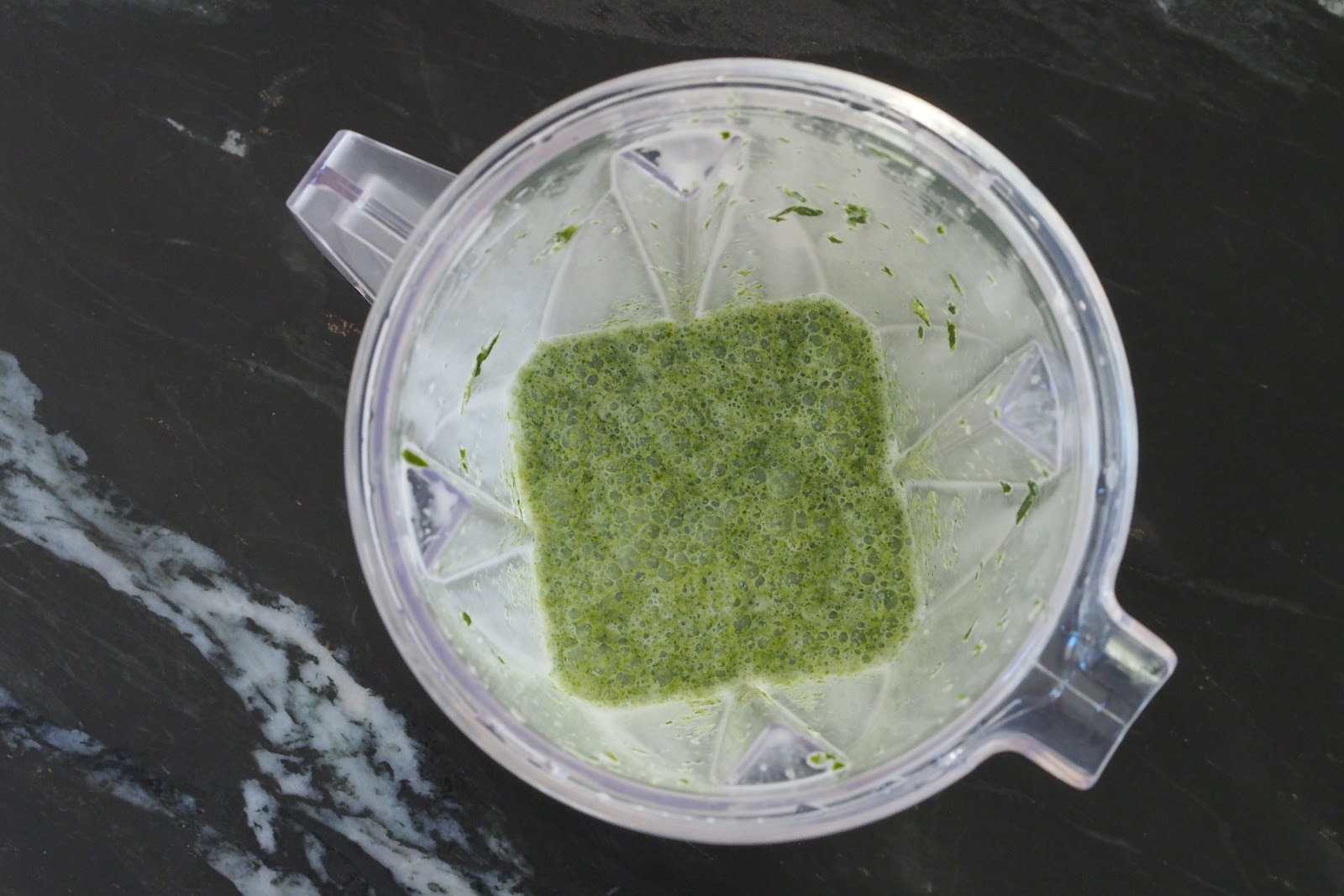 Minty's Kitchen: Pandan Kaya / Coconut Jam