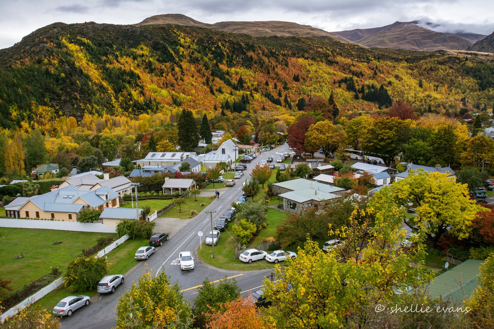 Two Go Tiki Touring: Arrowtown Autumn Festival- 2016