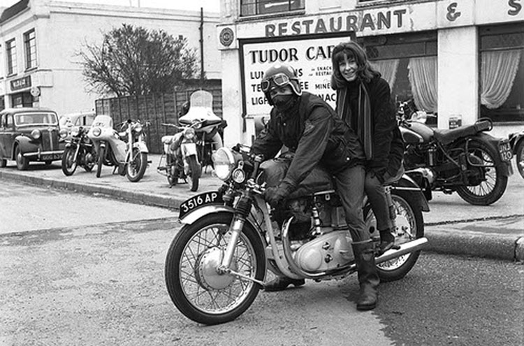 Speedboys: Ton up boys and cafe racers /2